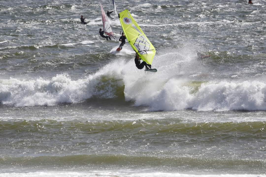 Challenger Sails UK - World championship winning windsurf sails and wings.